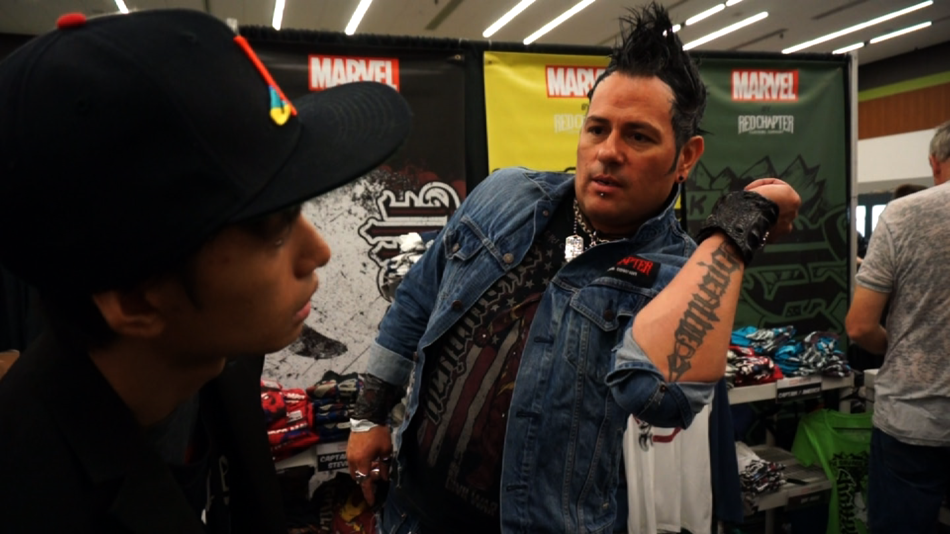 Red Chapter Clothing Company with Marvel Comics – Retrenders